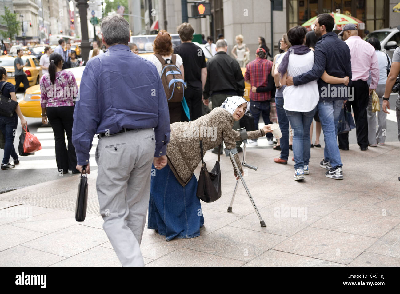 Gypsy woman and street hi-res stock photography and images - Alamy