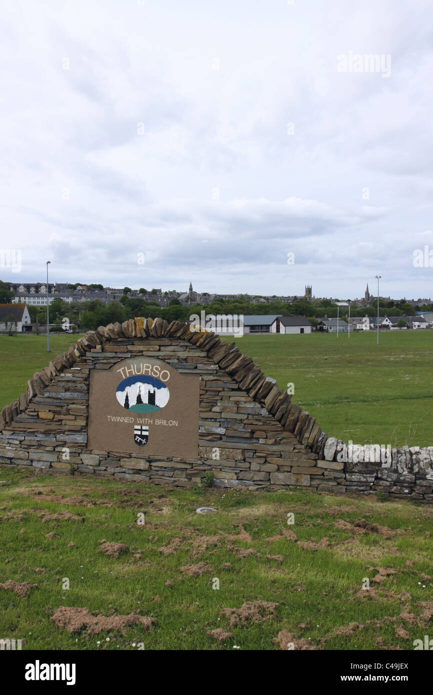 Thurso sign Caithness Scotland May 2011 Stock Photo - Alamy