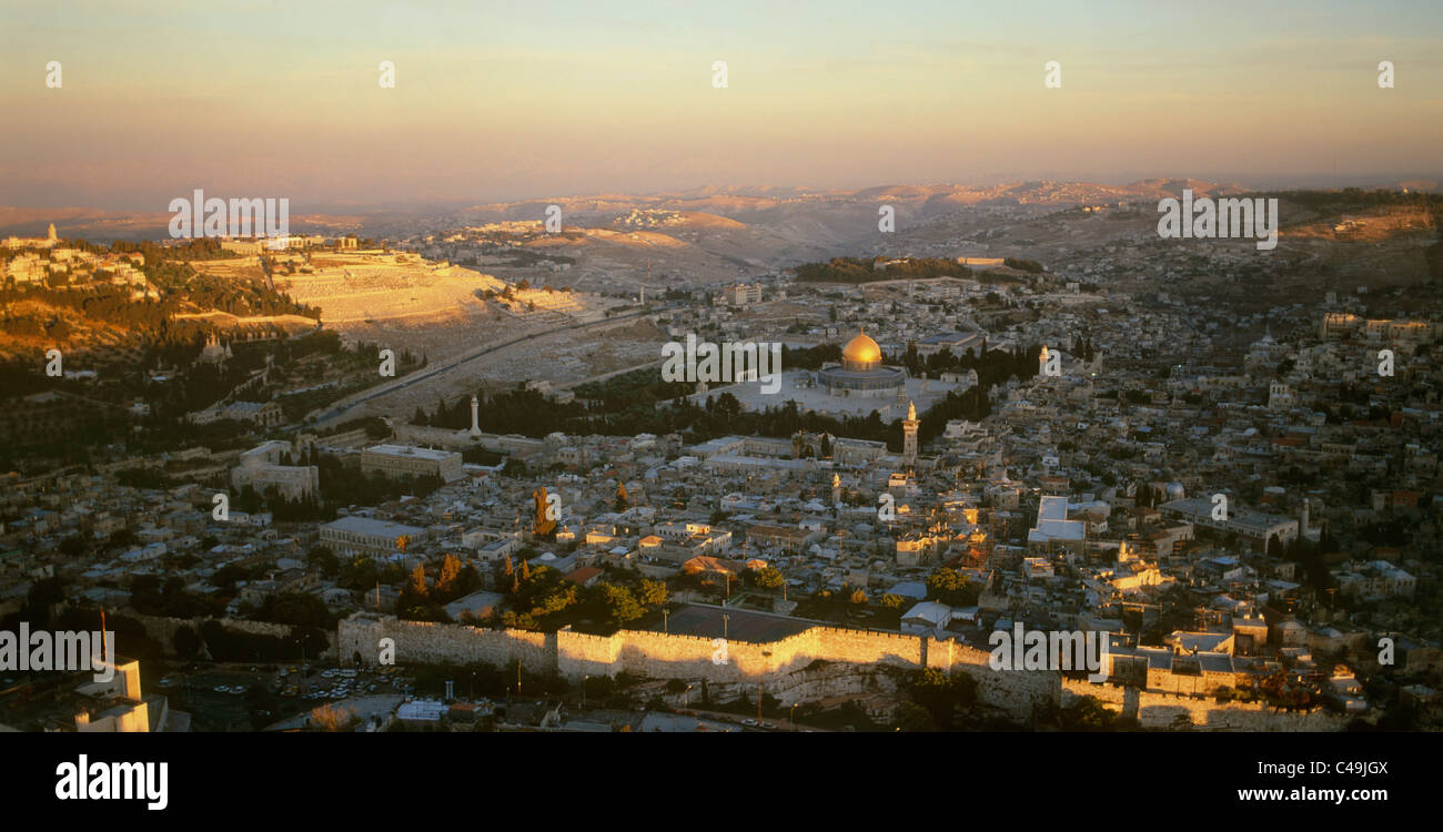 Aerial photograph of the old city of Jerusalem at sunset Stock Photo ...