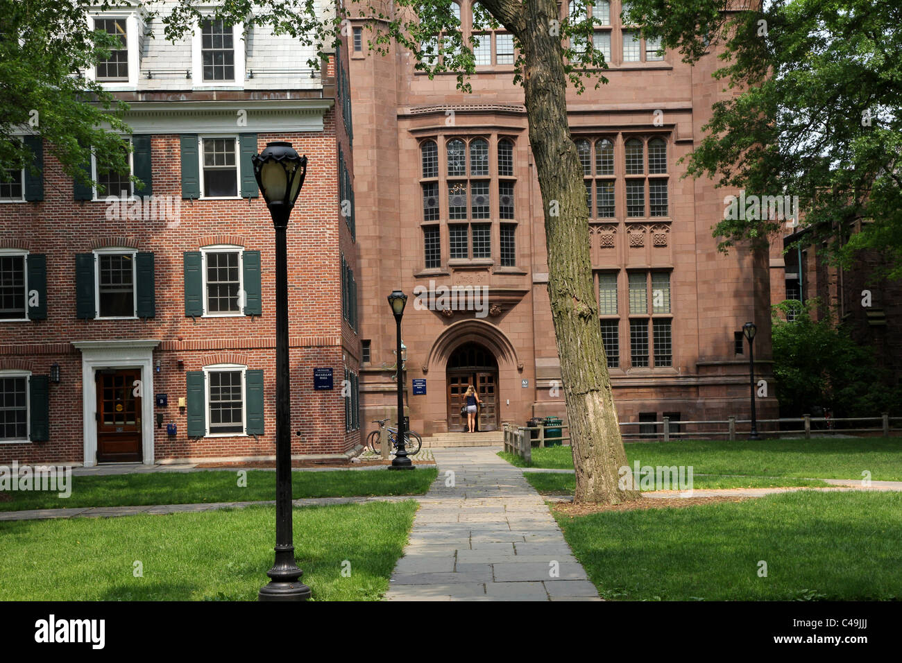 Yale Campus High Resolution Stock Photography and Images - Alamy
