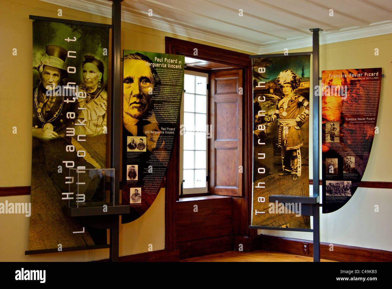 Historic Maison Tsawenhohi house museum signs tell family story of ...