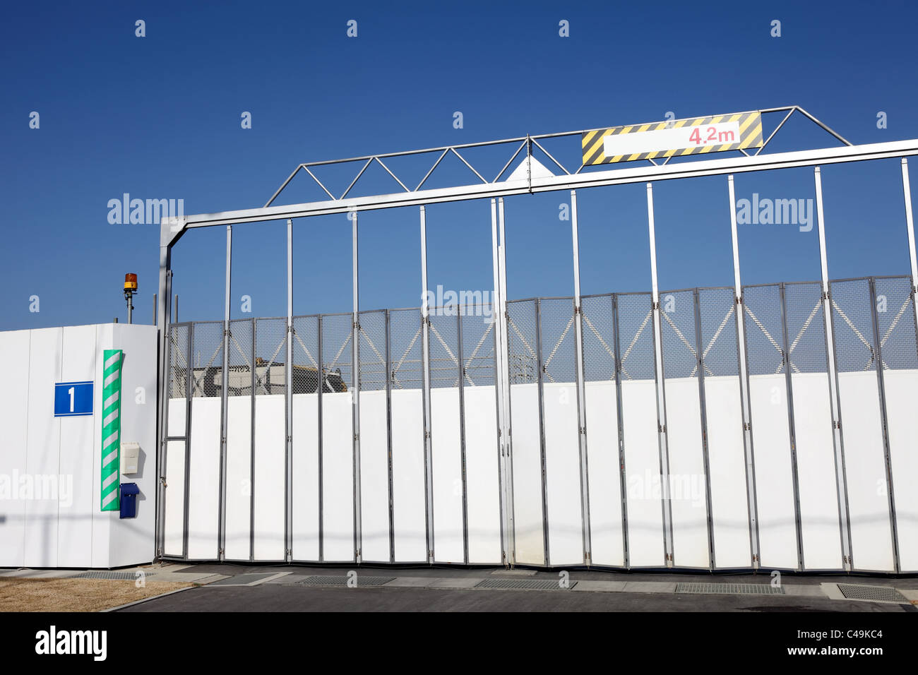 Construction site entrance gate hi-res stock photography and images - Alamy