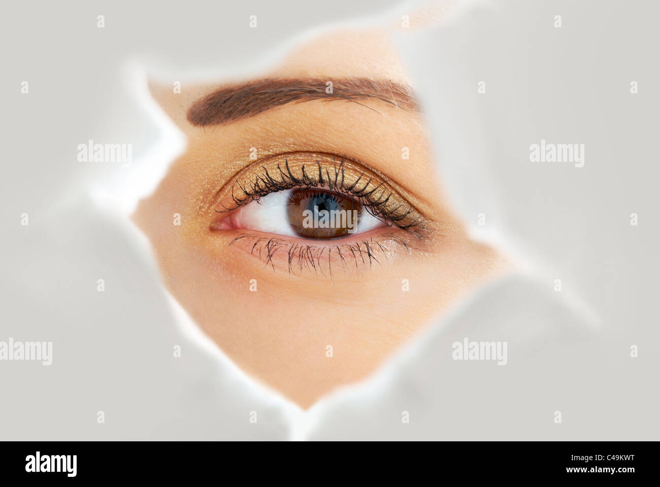 Human eyeball cutout hi-res stock photography and images - Alamy