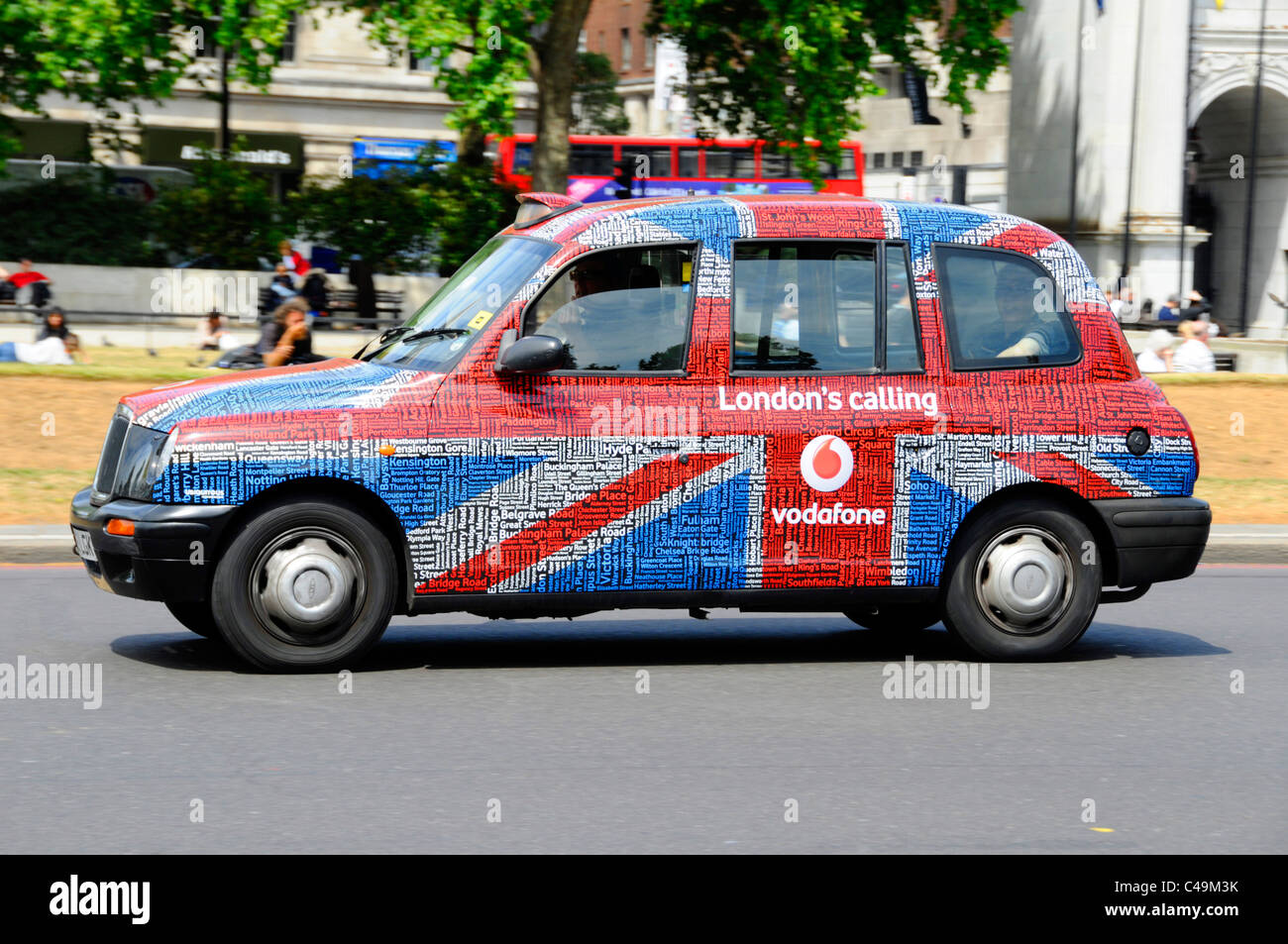 Unusual london taxi hi-res stock photography and images - Alamy