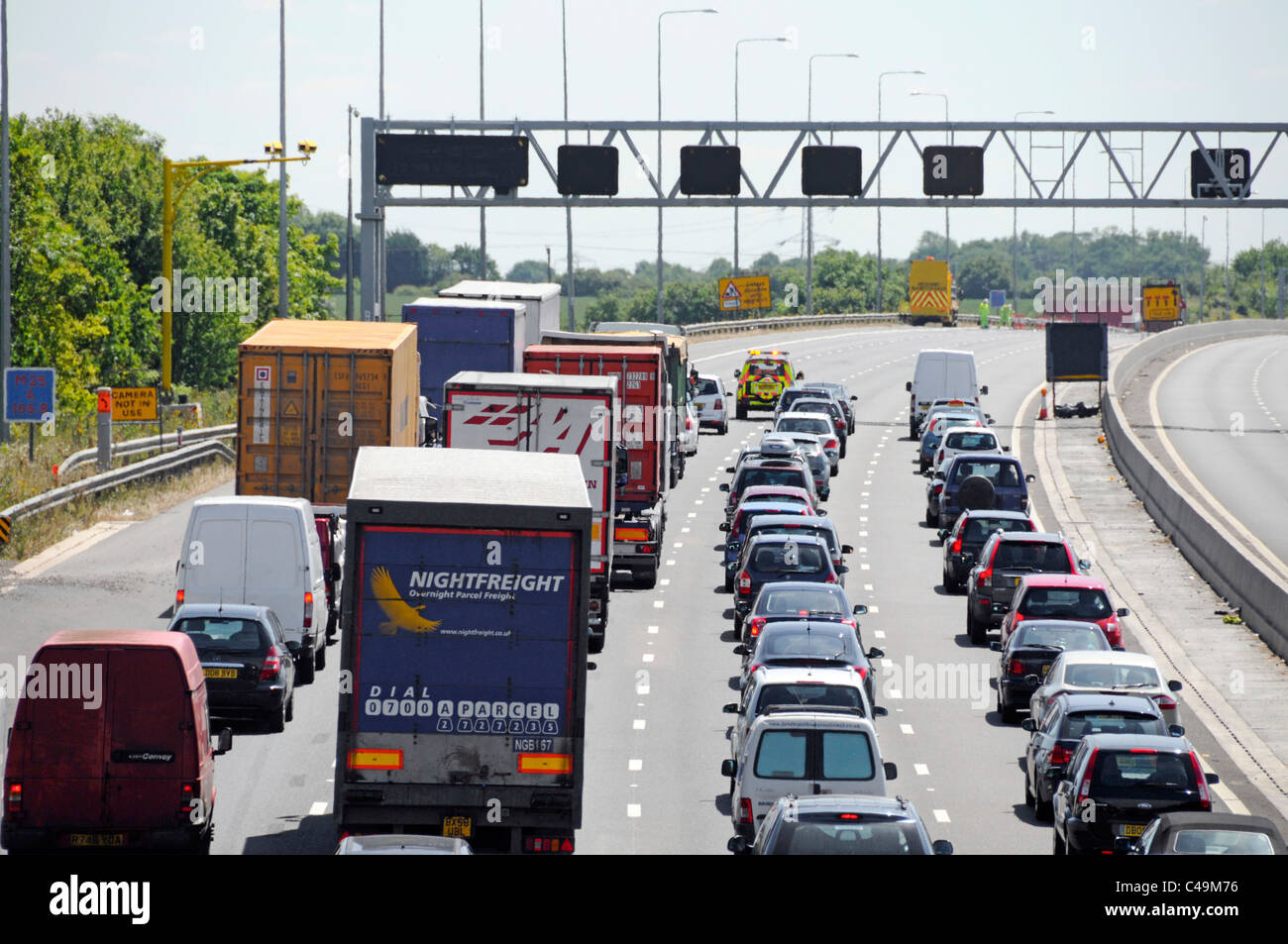 Car stopped at roadworks hi-res stock photography and images - Alamy