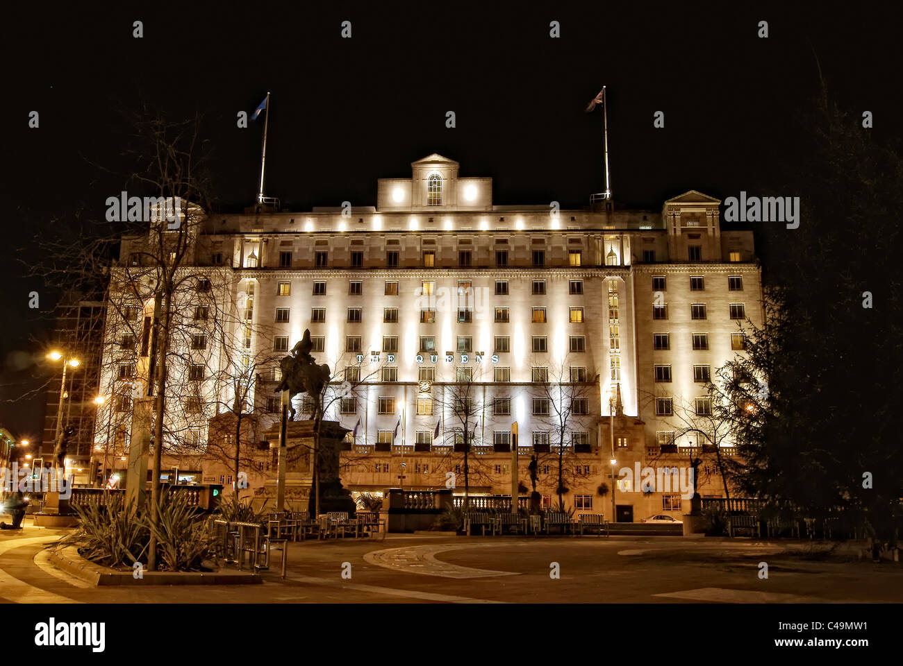 Queens hotel leeds hi-res stock photography and images - Alamy