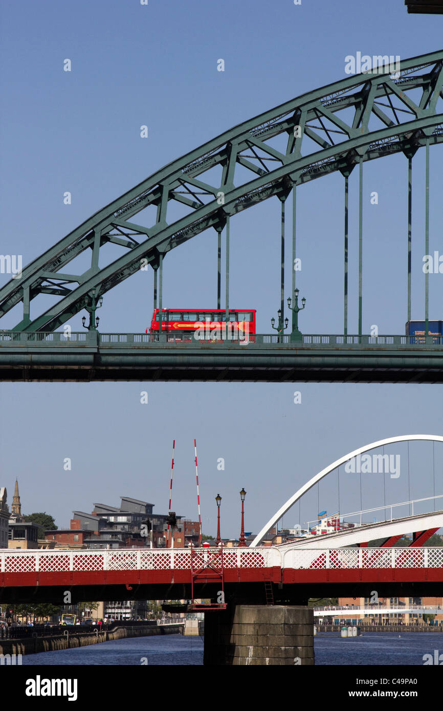 Is A Through Arch Bridge Over The Stock Photos & Is A Through Arch ...