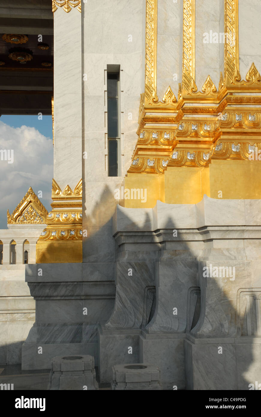 Wat Traimit, Temple of Golden Buddha, Bangkok, Thailand Stock Photo - Alamy