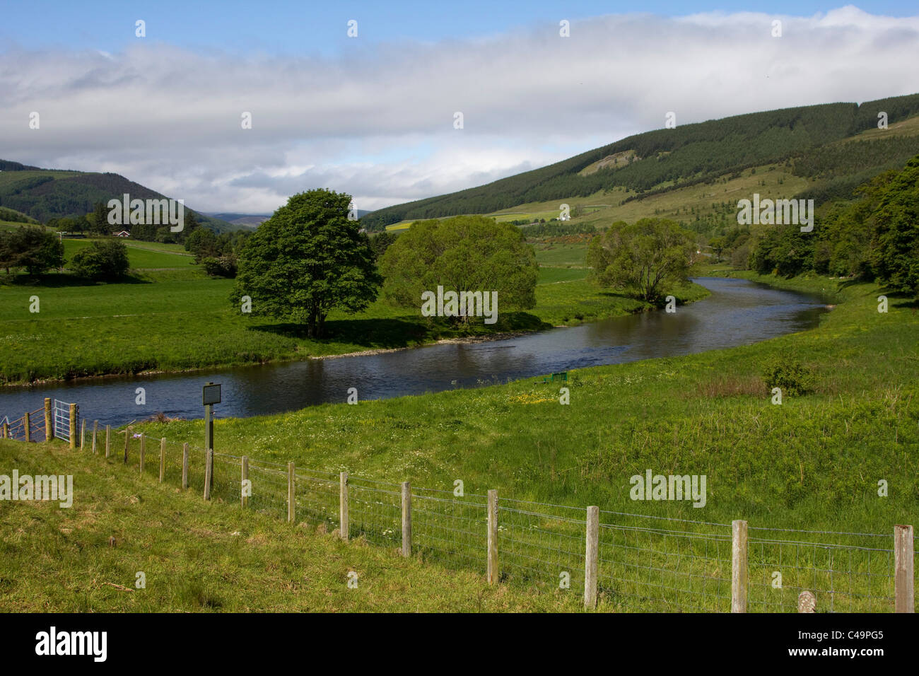 Valley of the river tweed hi-res stock photography and images - Alamy
