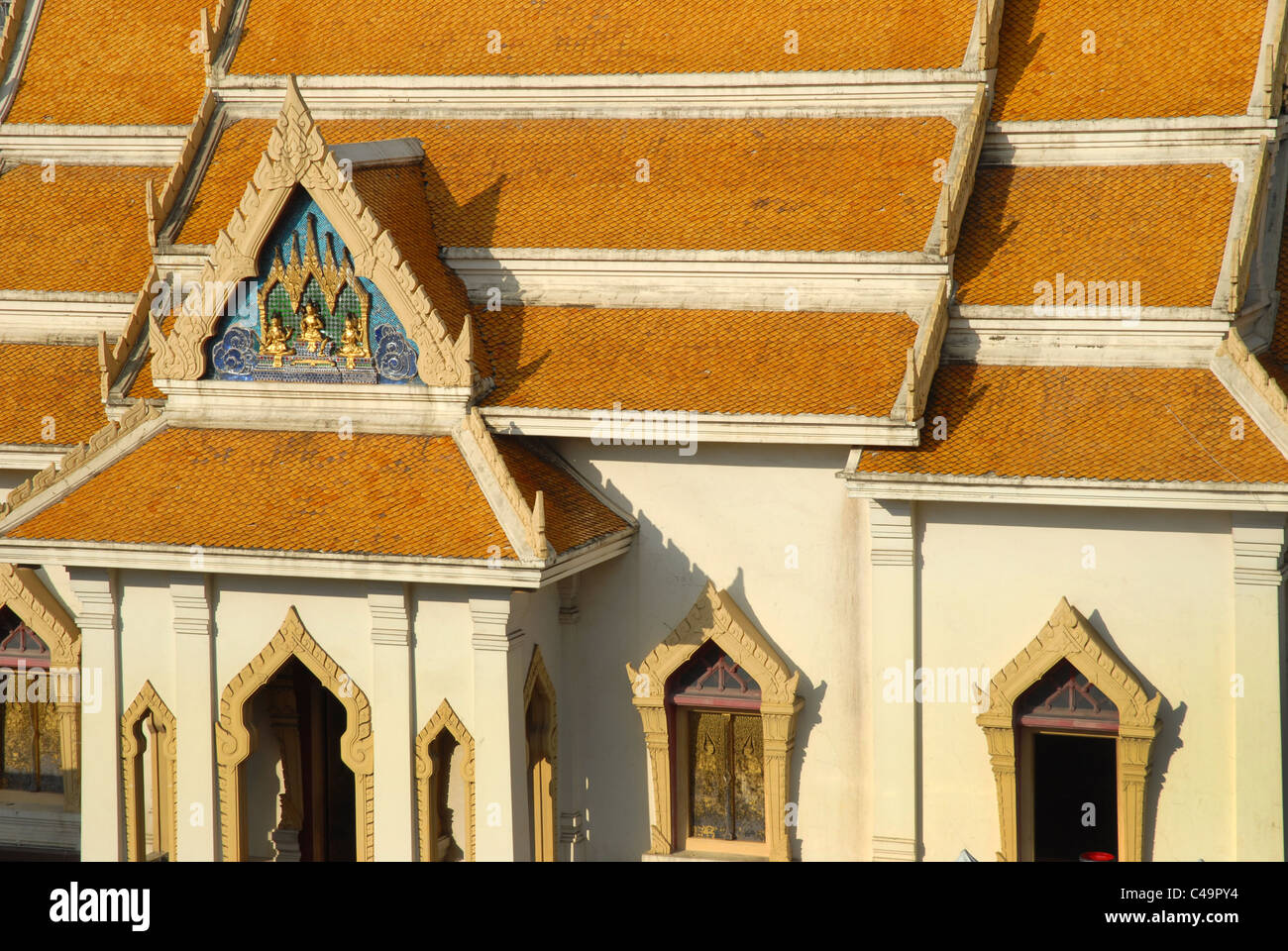 Wat Traimit, Temple of Golden Buddha, Bangkok, Thailand Stock Photo - Alamy