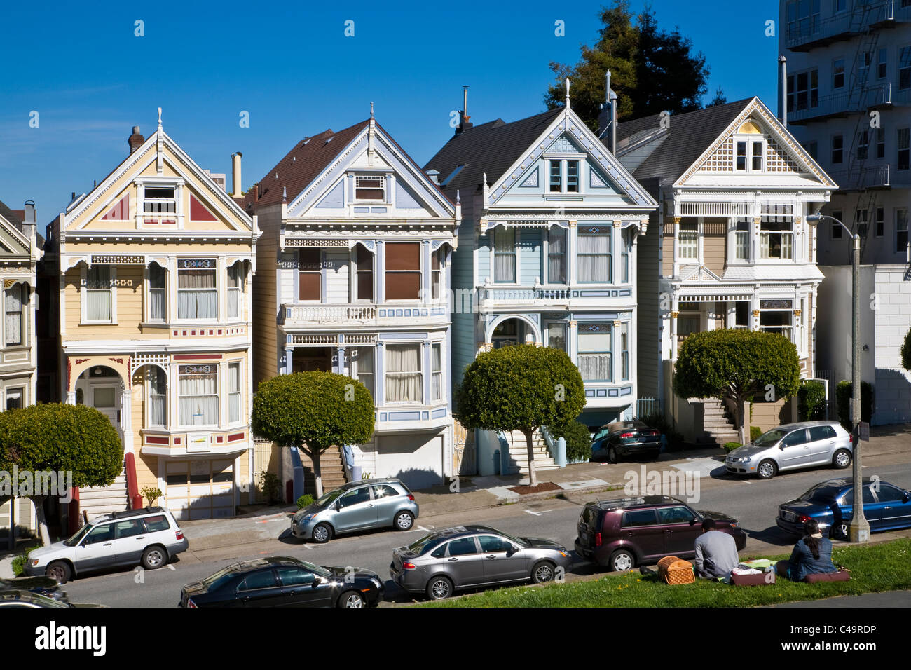 Our lady row houses hi-res stock photography and images - Alamy