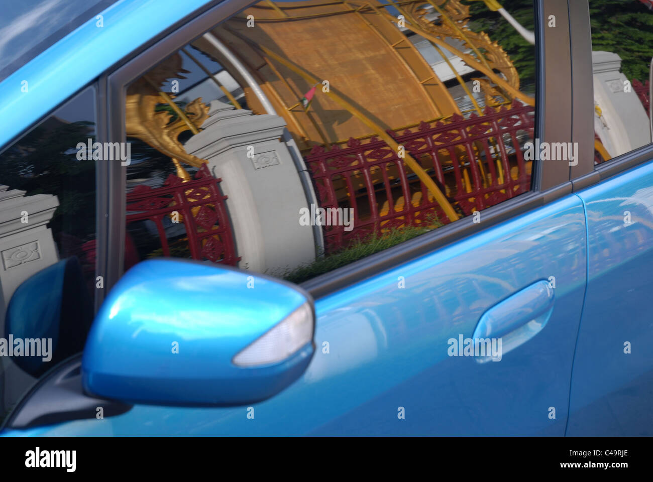 Wat Traimit, Temple of Golden Buddha, Bangkok, Thailand Stock Photo - Alamy