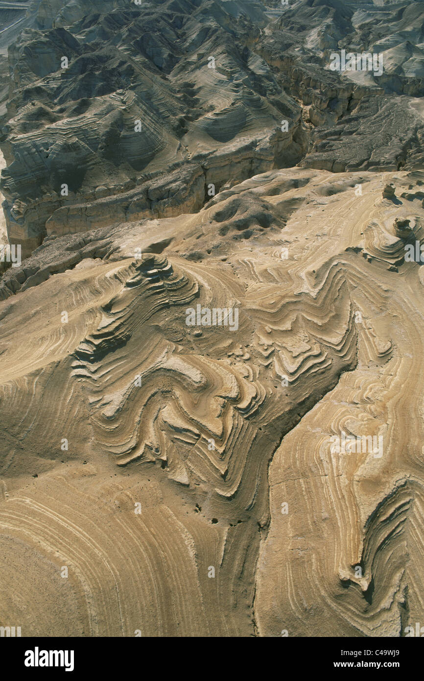 Aerial photograph of wadi Amatzya in the Negev desert Stock Photo - Alamy