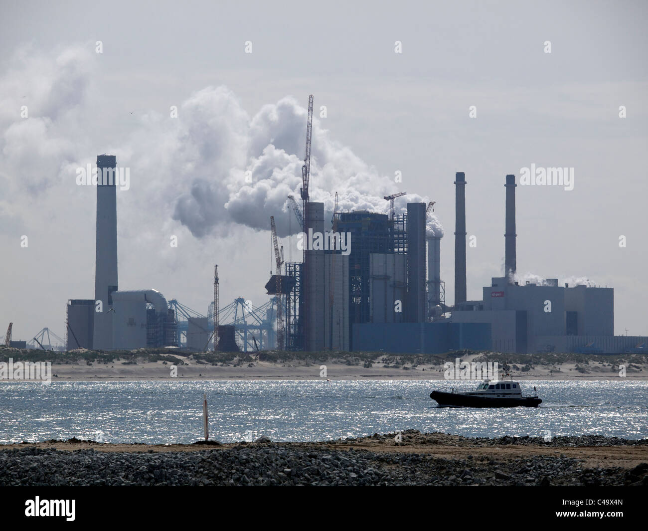 The Port of Rotterdam is a very large user of electric power and a new ...