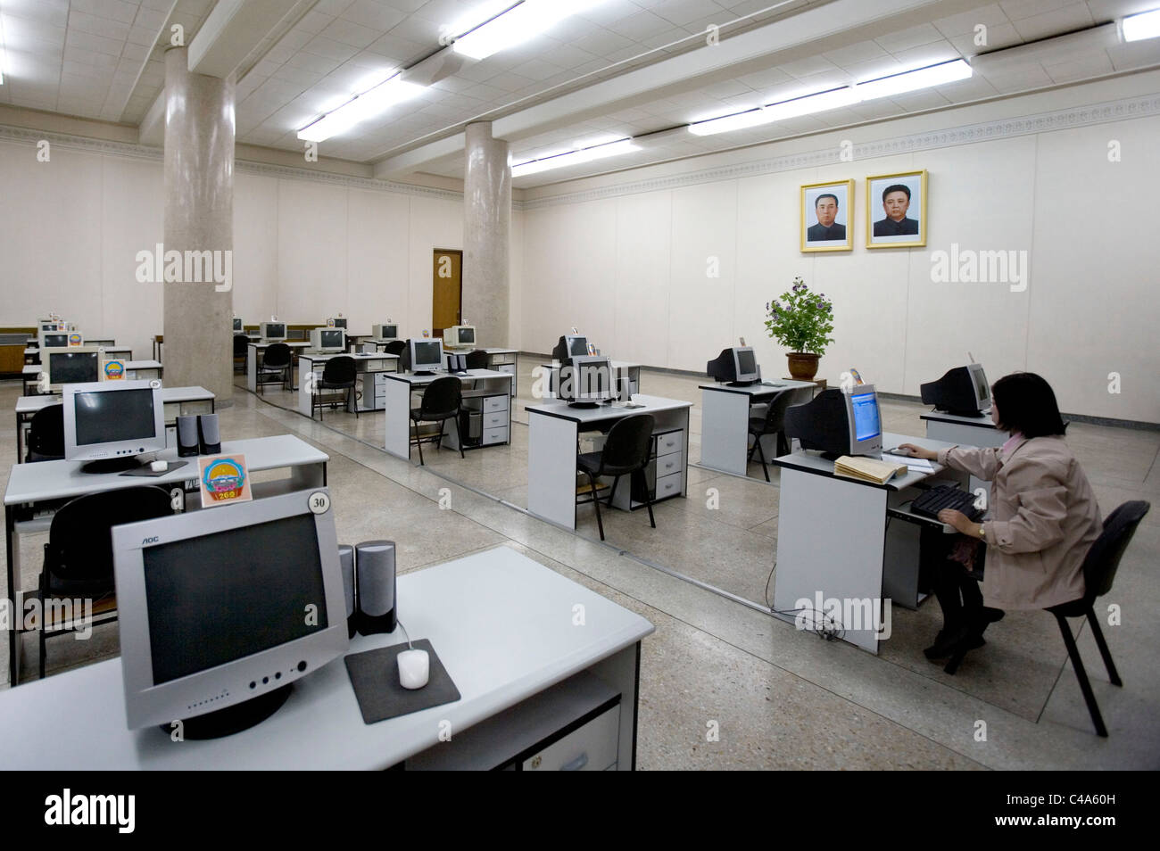 Computer room at Grand People's Study House (Library) - Pyongyang ...