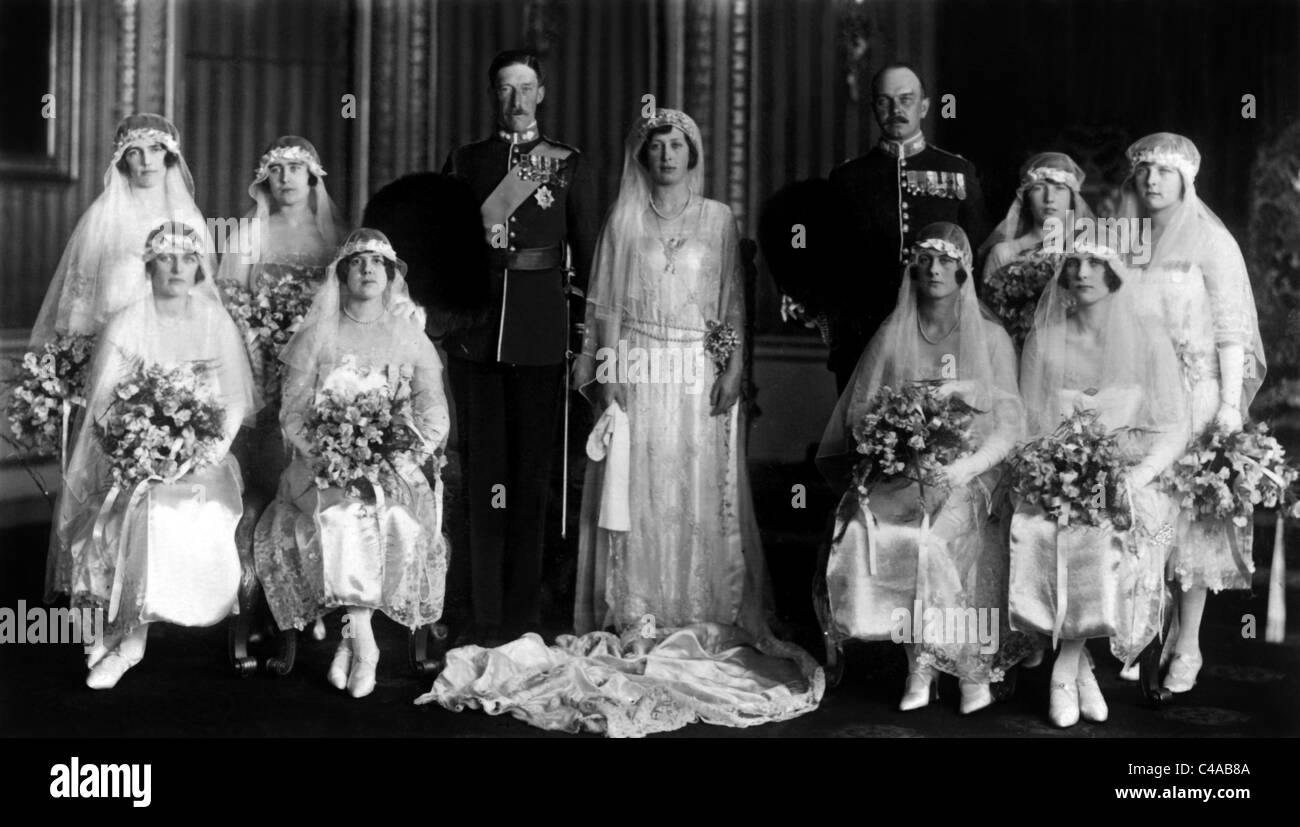 LADY D. GORDON-LENNOX LADY MARY CAMBRIDGE LADY E BOWES-LYON PRINCESS ...