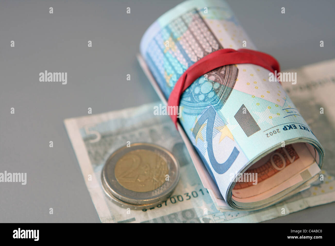 5 euro note hi-res stock photography and images - Alamy