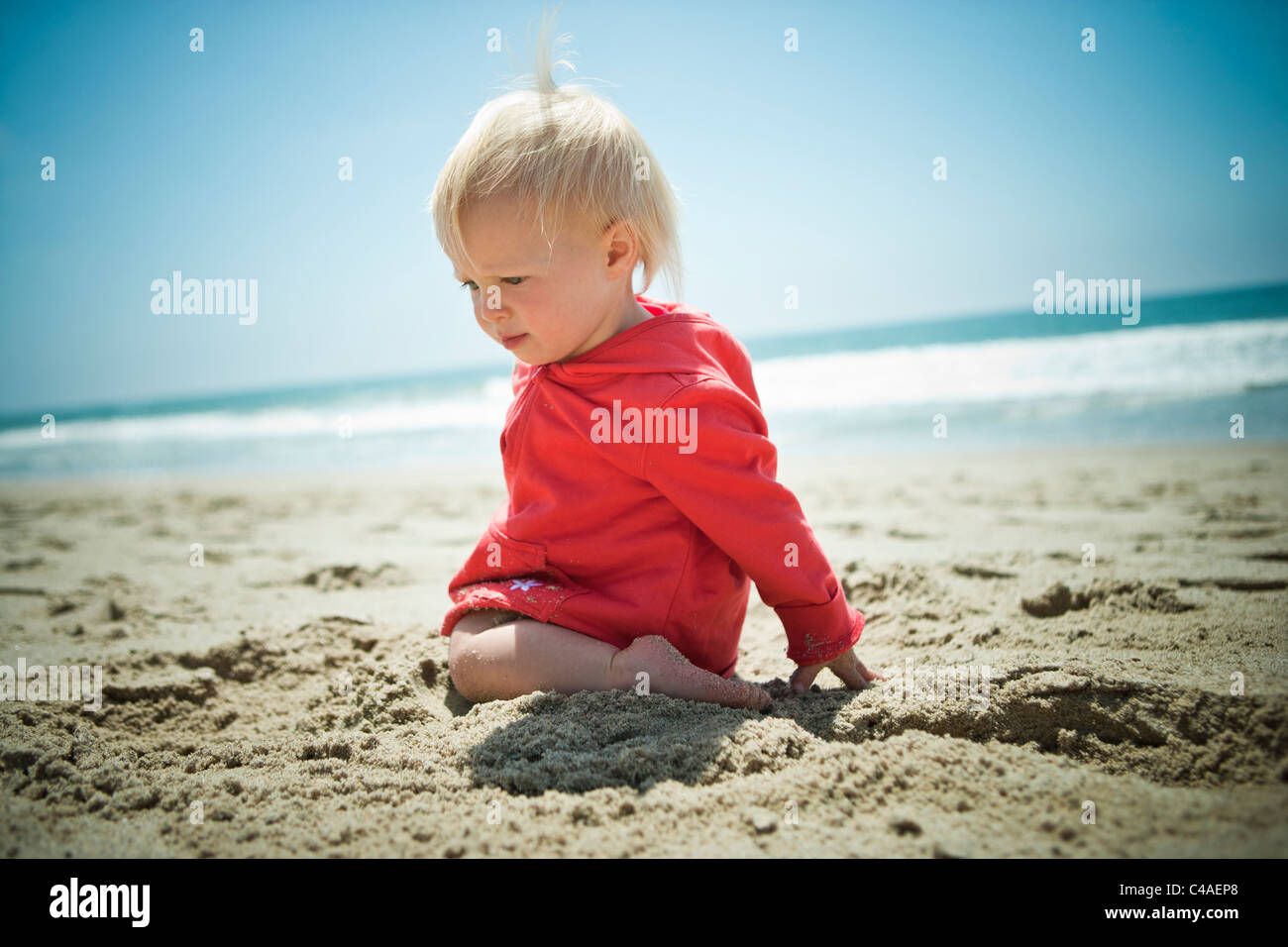 12 year old beach sand hi-res stock photography and images - Alamy
