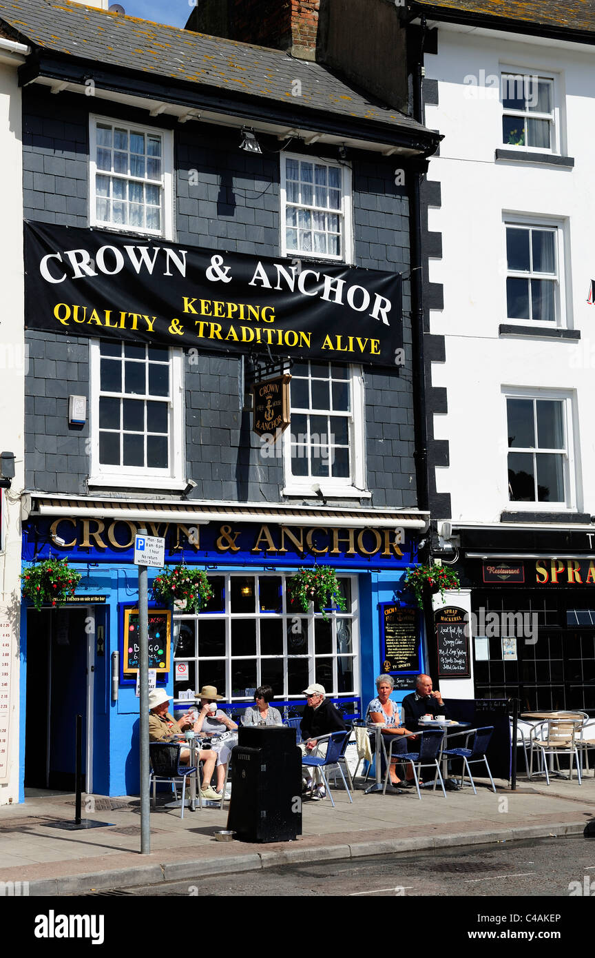 crown and anchor pub brixham devon england uk Stock Photo - Alamy
