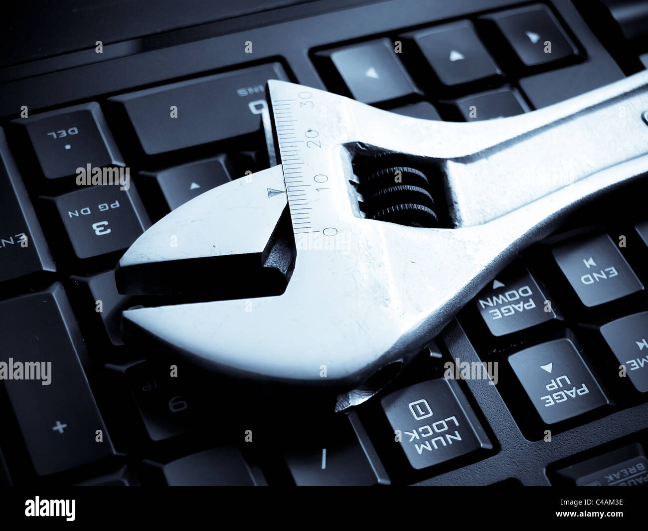 Technology support hi-res stock photography and images - Alamy