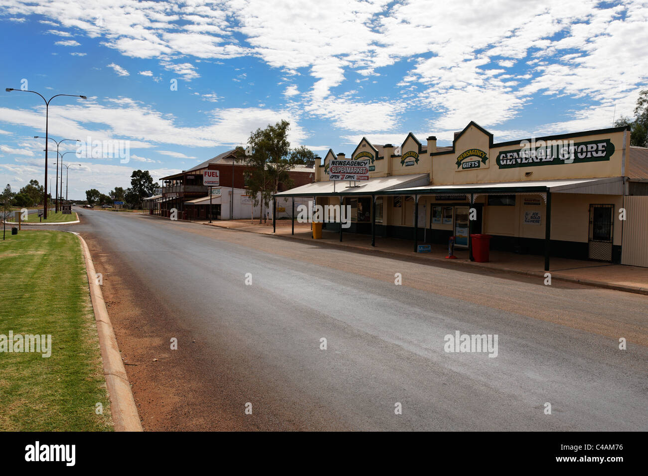 Historical iron clad shops, Cue Western Australia Stock Photo - Alamy