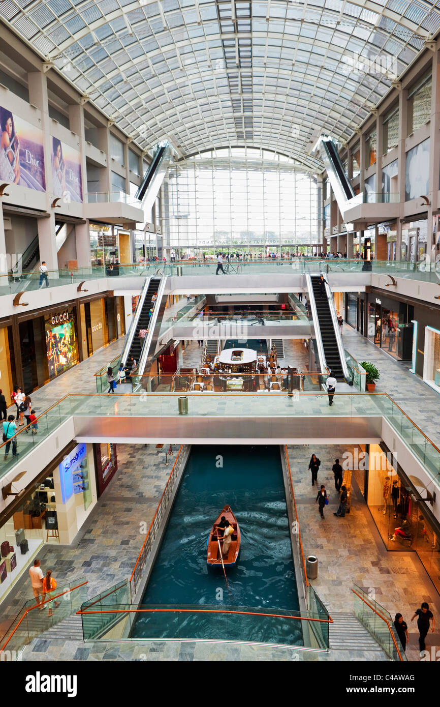 Singapore, Singapore, Marina Bay. The Shoppes at Marina Bay Sands - a ...