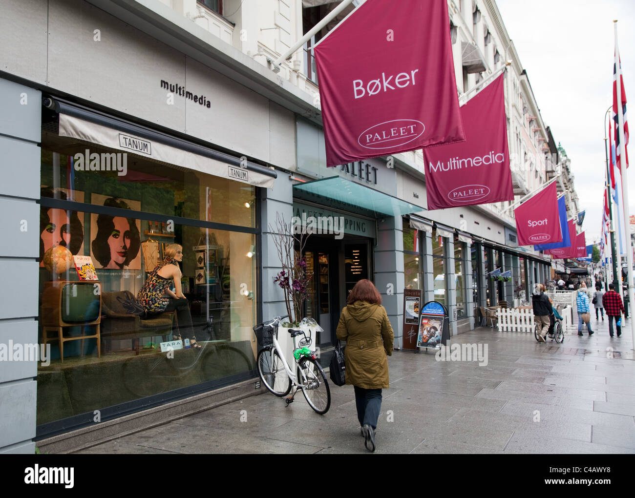Oslo City Shopping Mall High Resolution Stock Photography and Images ...