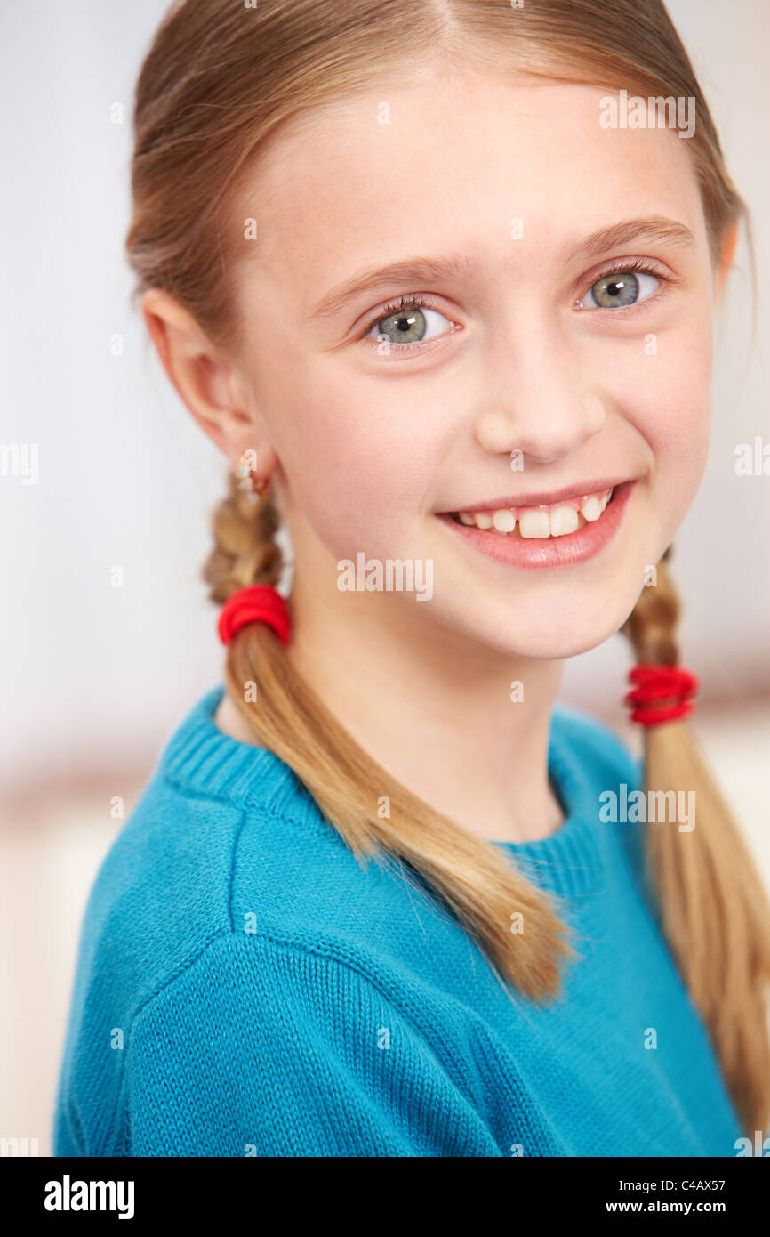 Portrait of smart girl looking at camera with smile Stock Photo - Alamy