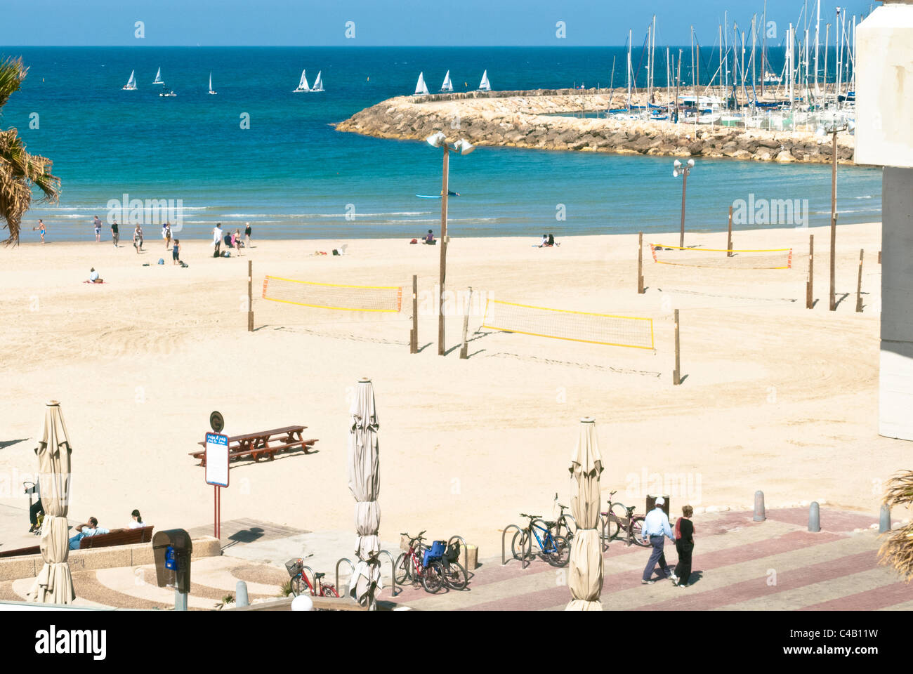 Largest cities in the world hi-res stock photography and images - Alamy