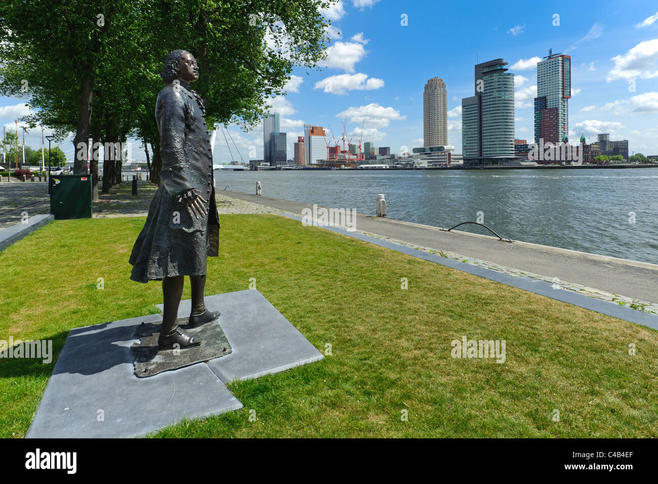 Rotterdam statue hi-res stock photography and images - Alamy