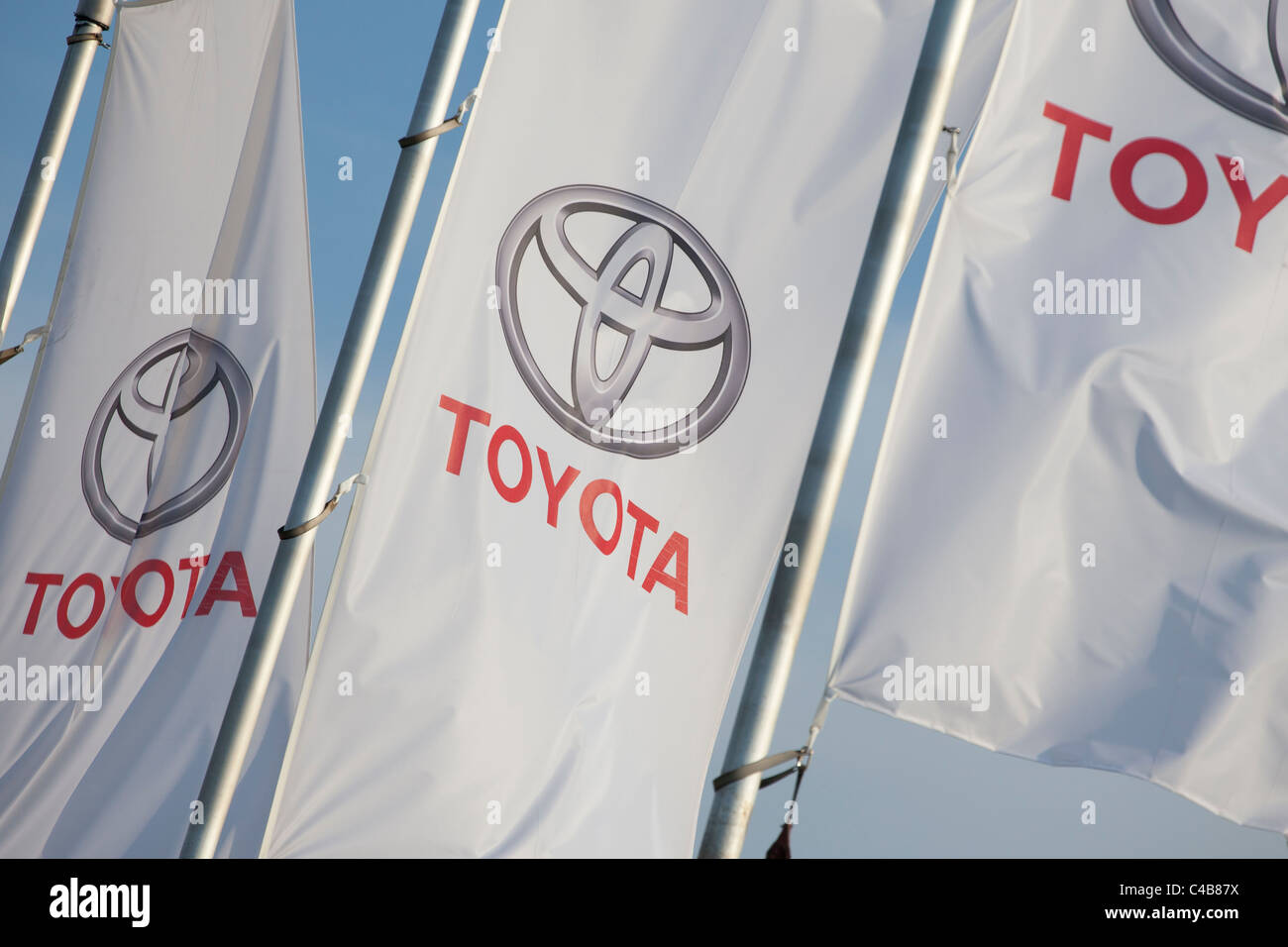 Toyota sign hi-res stock photography and images - Alamy