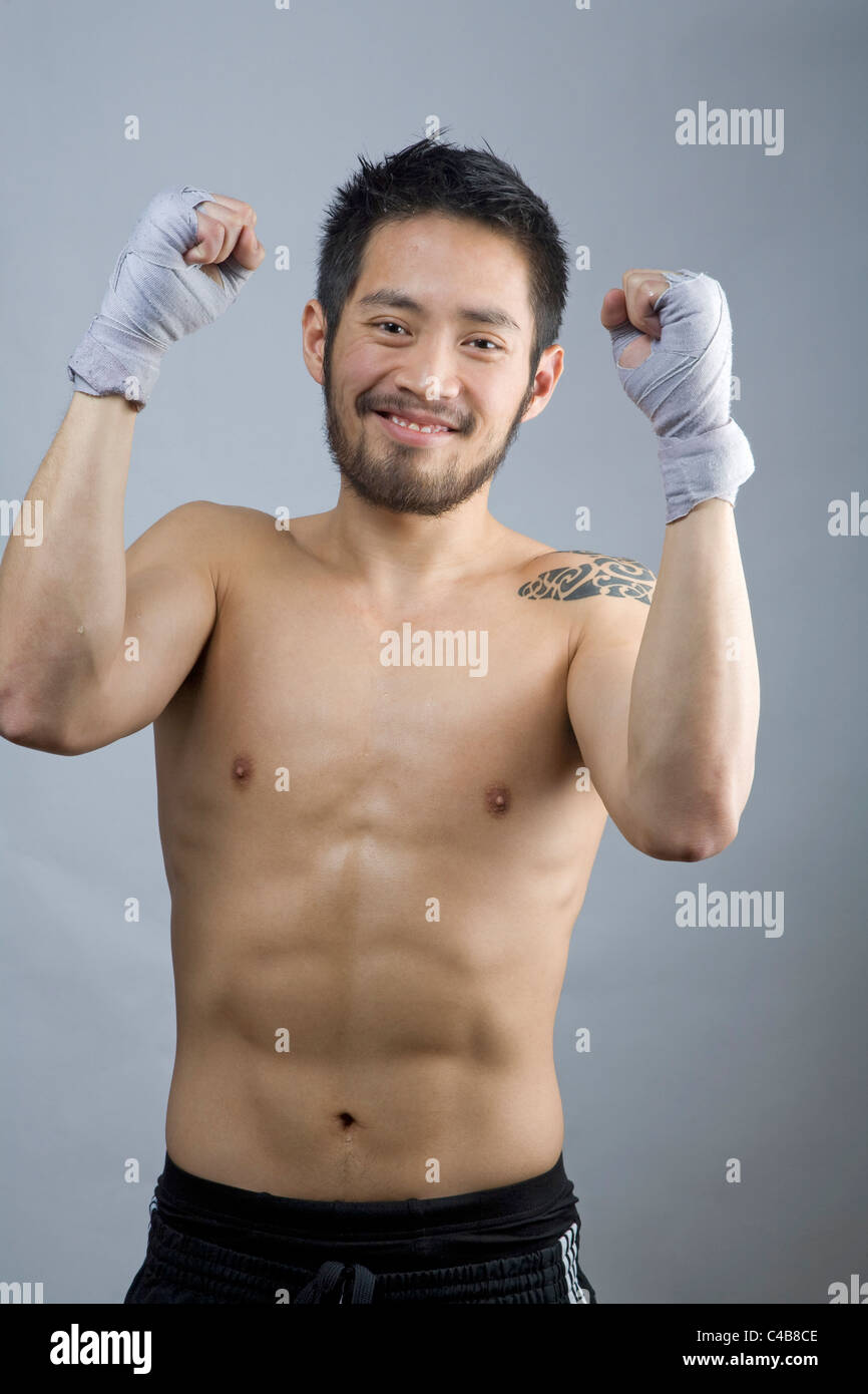 Box boxer chinese boxer fight hi-res stock photography and images - Alamy