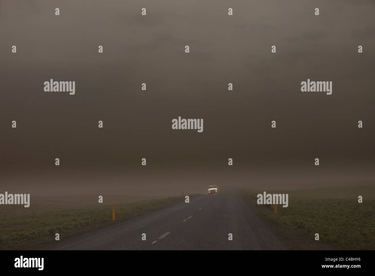 Ash fall from Grimsvotn Volcanic Eruption in the Vatnajokull Glacier ...