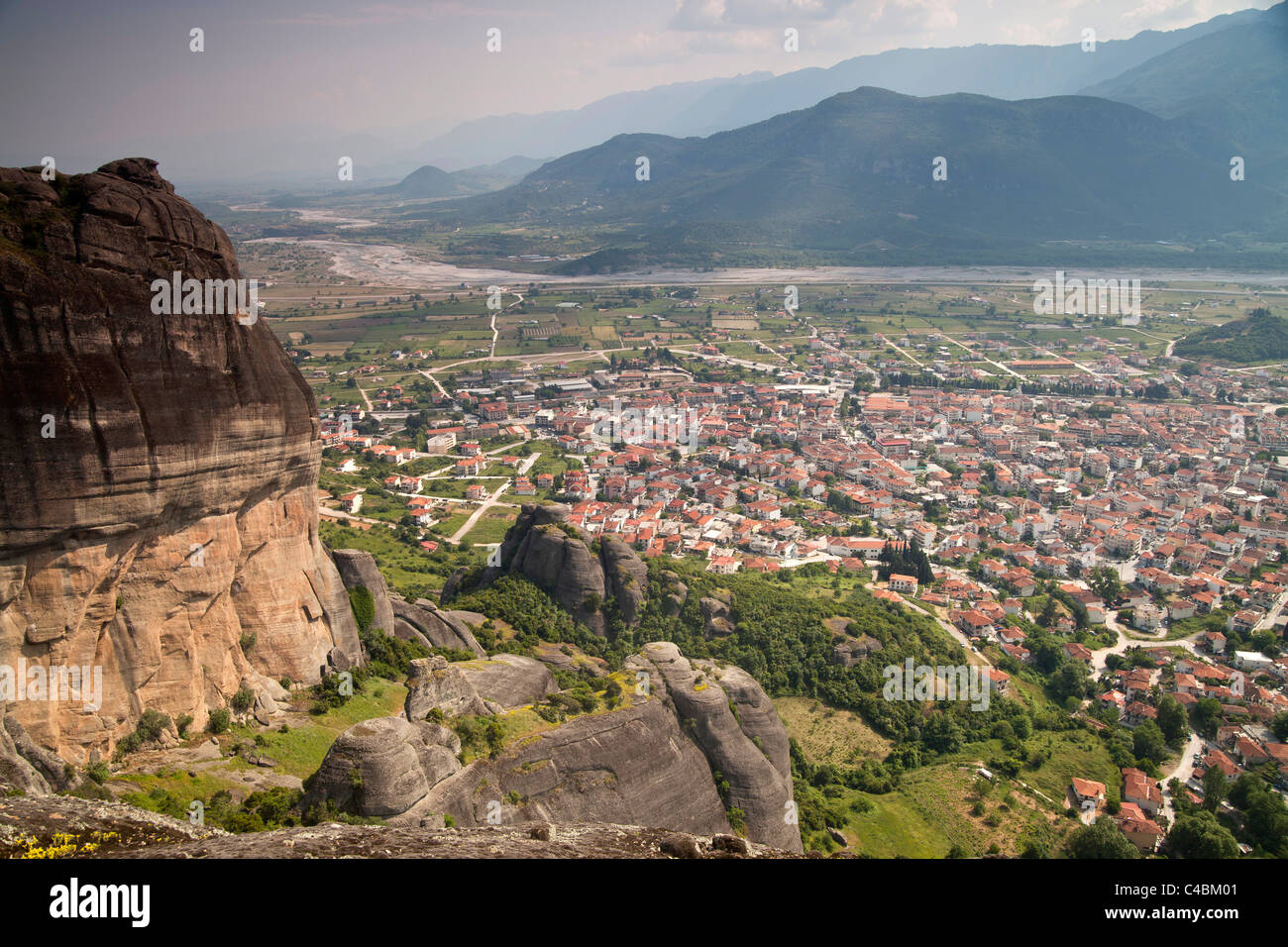 Kalambaka hi-res stock photography and images - Alamy