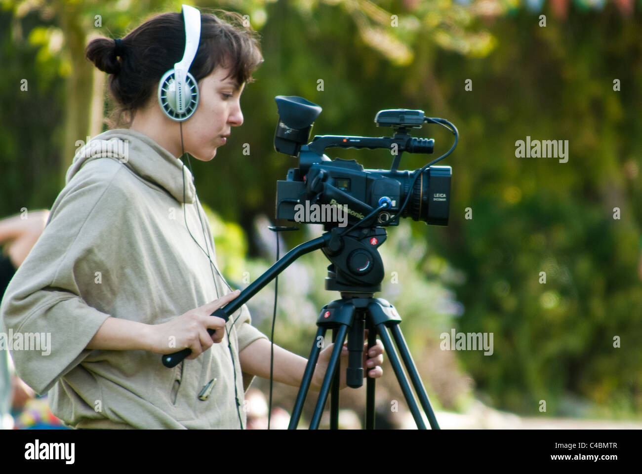 Filmmaker hi-res stock photography and images - Alamy