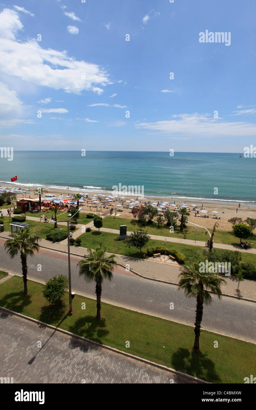 Seaside promenade hi-res stock photography and images - Alamy