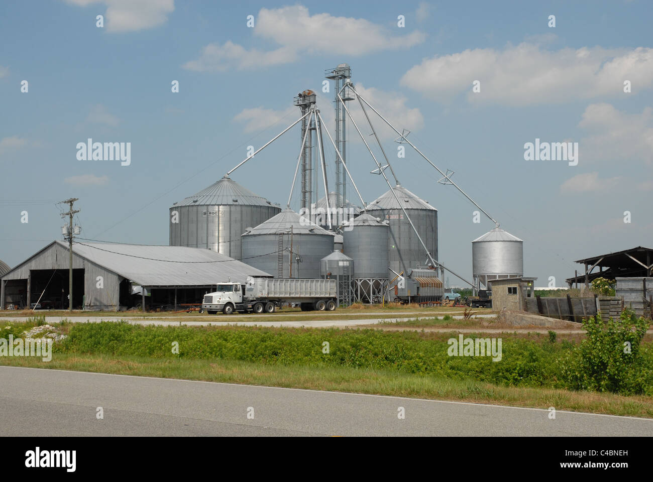 Grain bin storage silo hi-res stock photography and images - Alamy