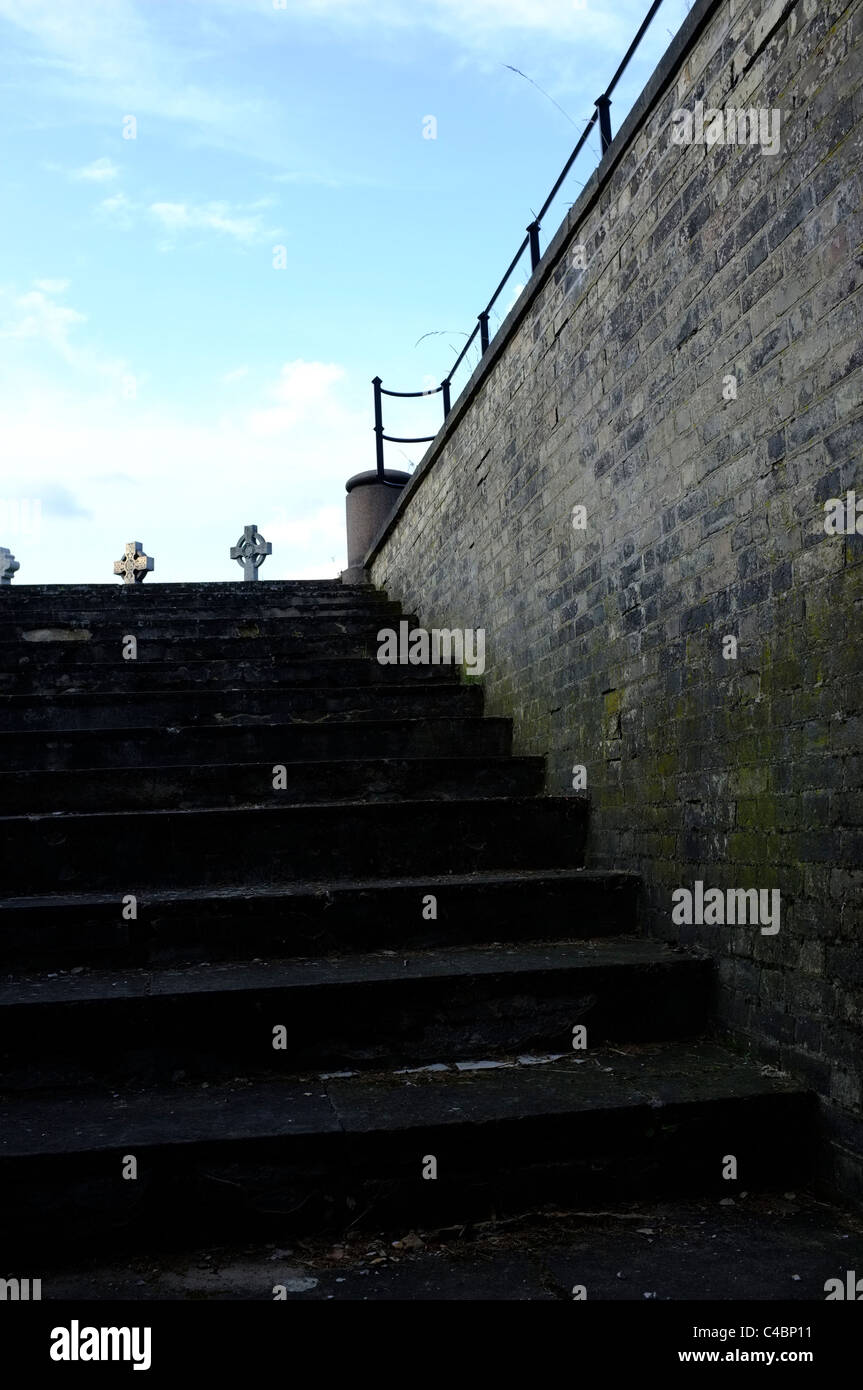 Grave with stairs hi-res stock photography and images - Alamy