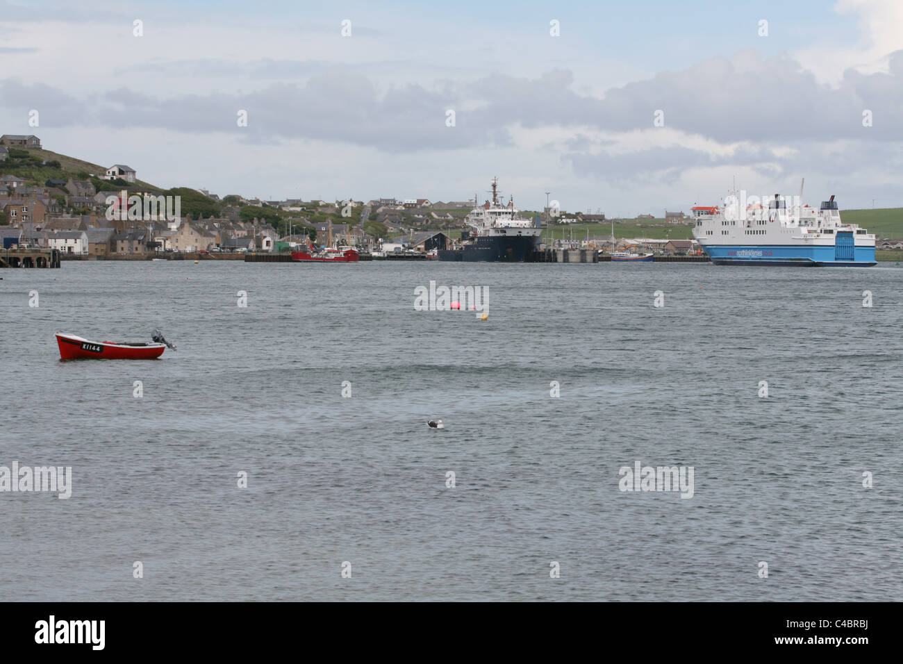 Northlink vehicle ferry Hamnavoe and Stromness waterfront Orkney ...