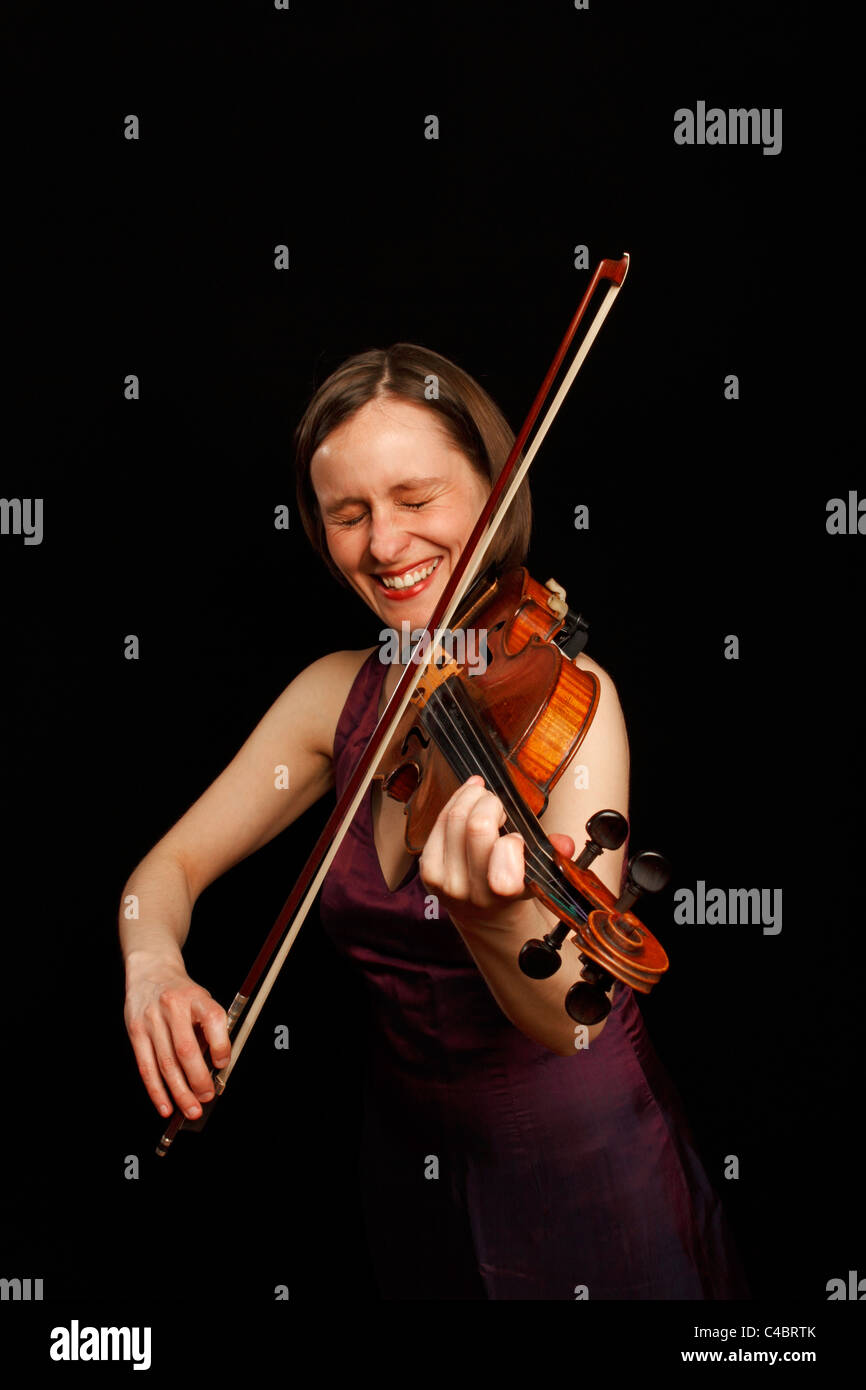 The laughing violinist hi-res stock photography and images - Alamy