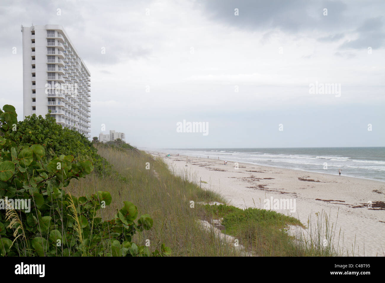 High rise ocean development hi-res stock photography and images - Alamy