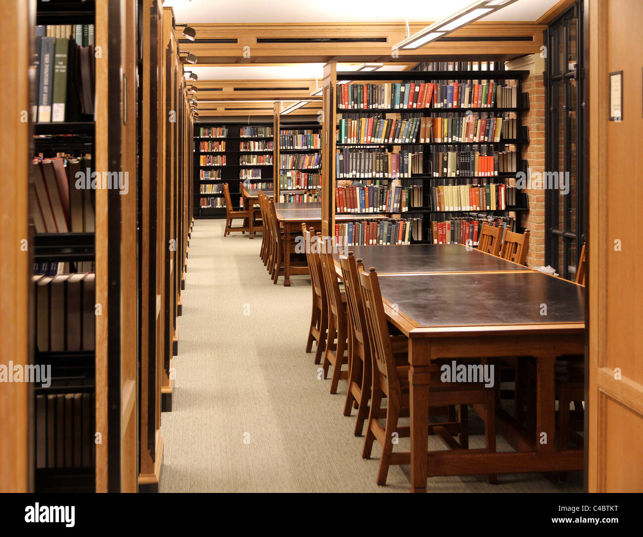 University library reading room Stock Photo - Alamy