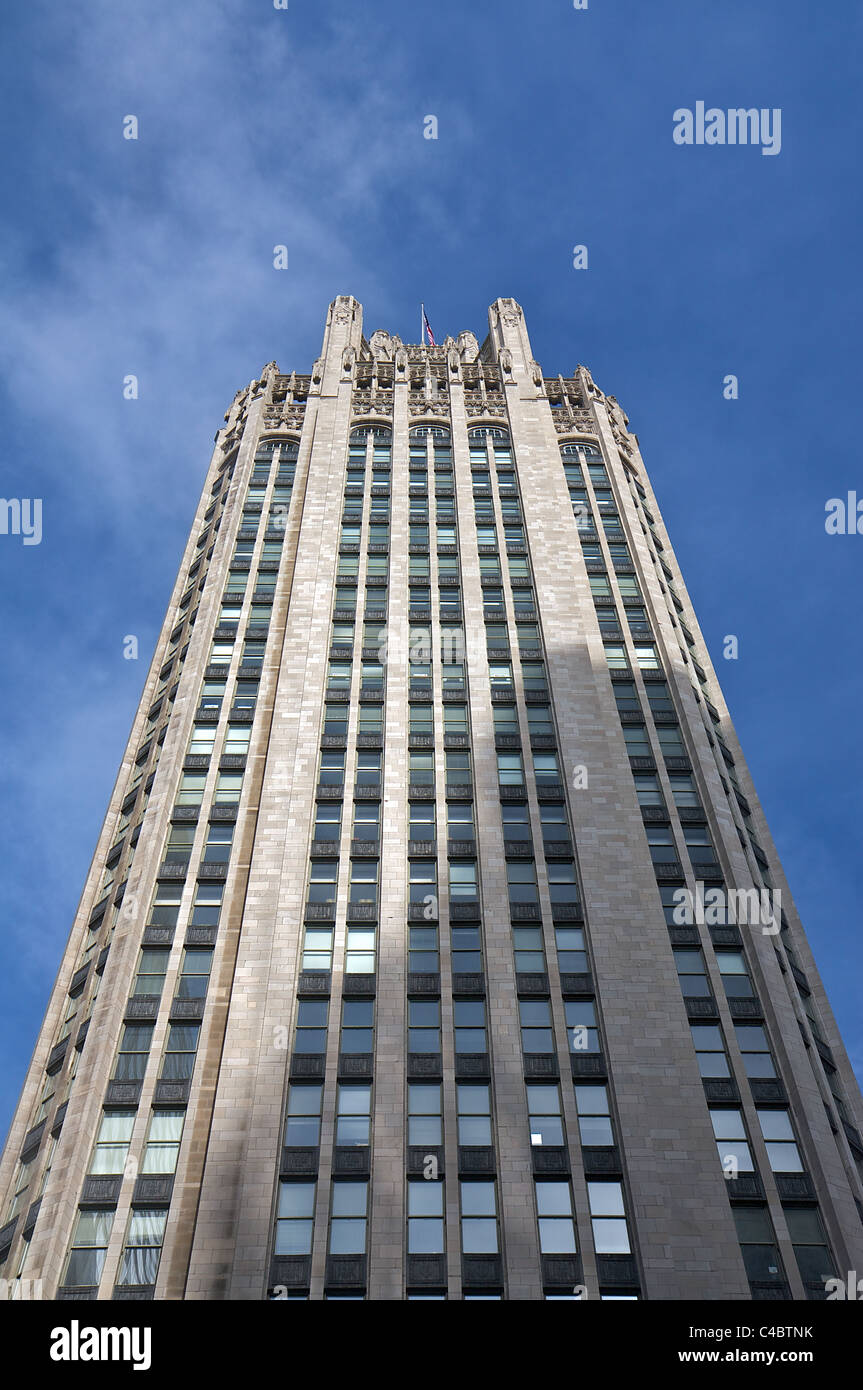 The Chicago Tribune Building Stock Photo - Alamy
