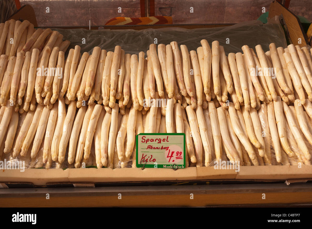 White asparagus germany hi-res stock photography and images - Alamy