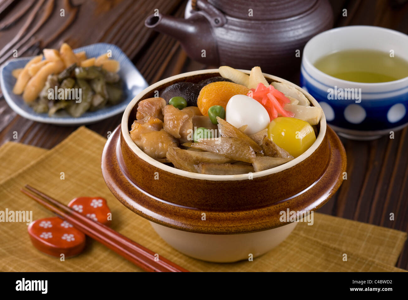 Meshi hi-res stock photography and images - Alamy