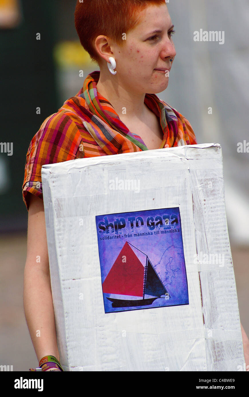 Young left wing hi-res stock photography and images - Alamy