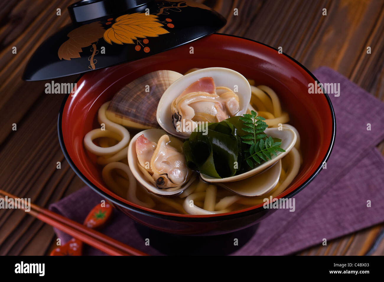 Hamaguri hi-res stock photography and images - Alamy