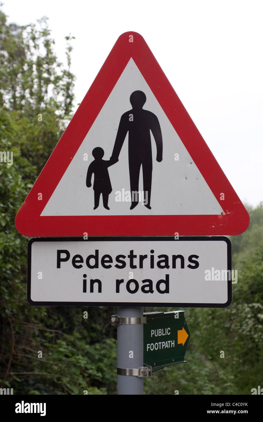 Pedestrians road sign hi-res stock photography and images - Alamy