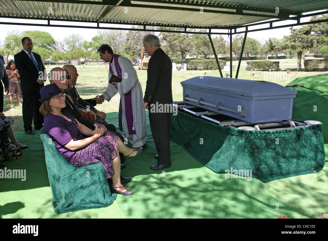 Burial coffin hi-res stock photography and images - Alamy