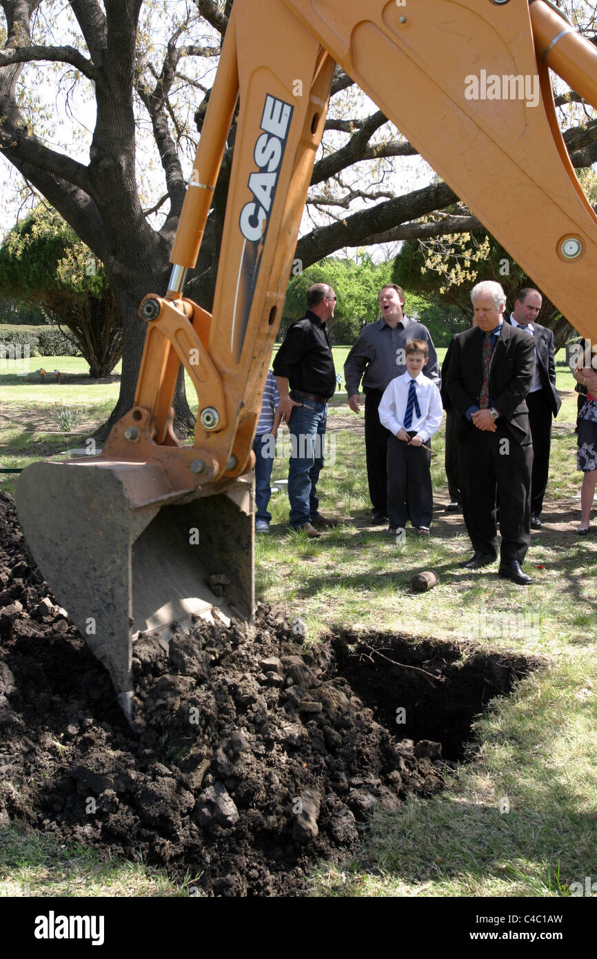 Burial grave hi-res stock photography and images - Alamy